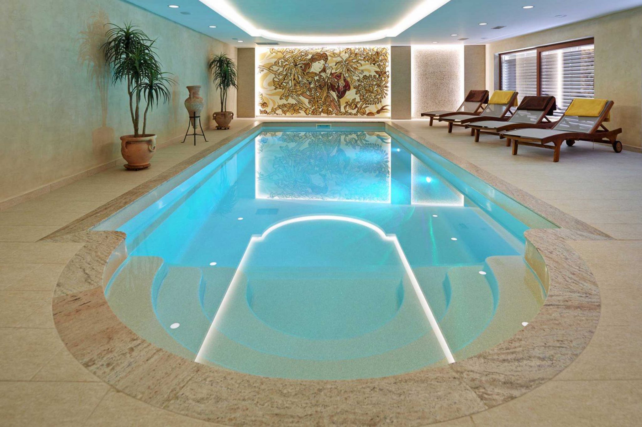 Poolen - Java, klassisk design, romersk trappa & livstidsgaranti