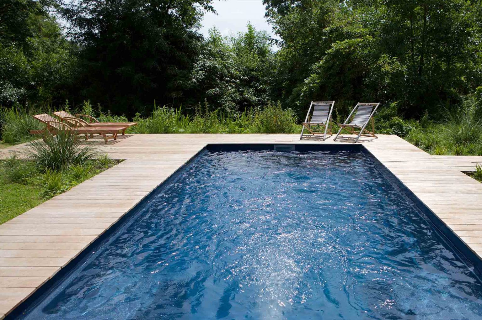 Pool - Fun, lång pool med 2 trappor och med livstidsgaranti