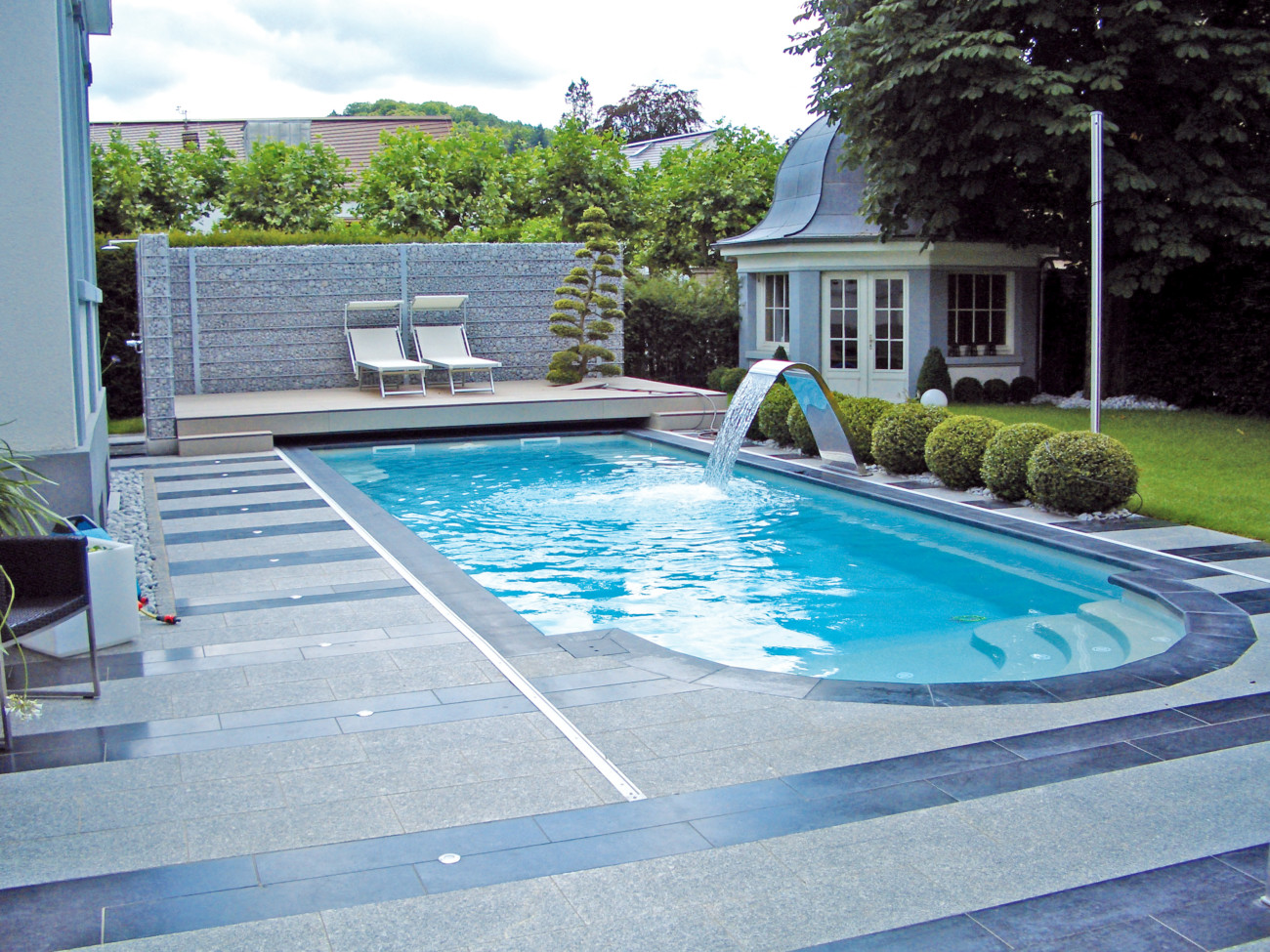 Poolen - Java, klassisk design, romersk trappa & livstidsgaranti