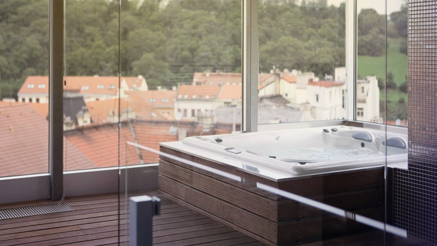 Bubbelpool inspirationsbilder - från poolbutiken Spa o Bad AB ☀️