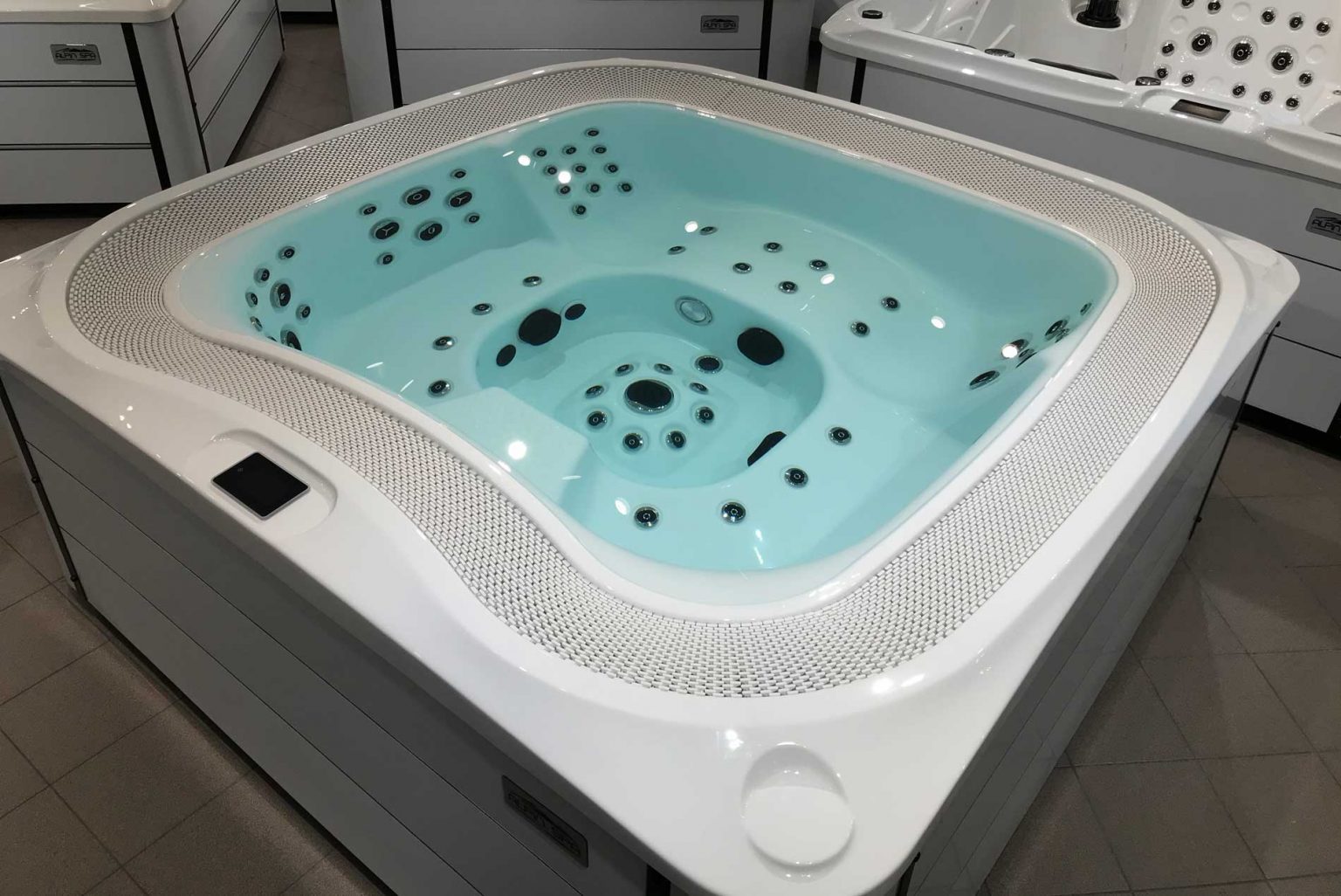 Spabad Alpin XD-89 Overflow, spabad med overflow - Spa o Bad
